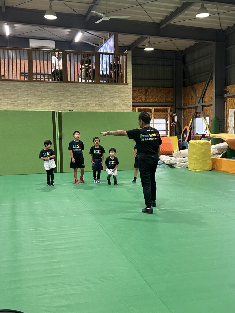 リブコムスポーツクライブ【舞鶴市】フィットネスクラブ/体操教室/レスリング教室 - Fraot